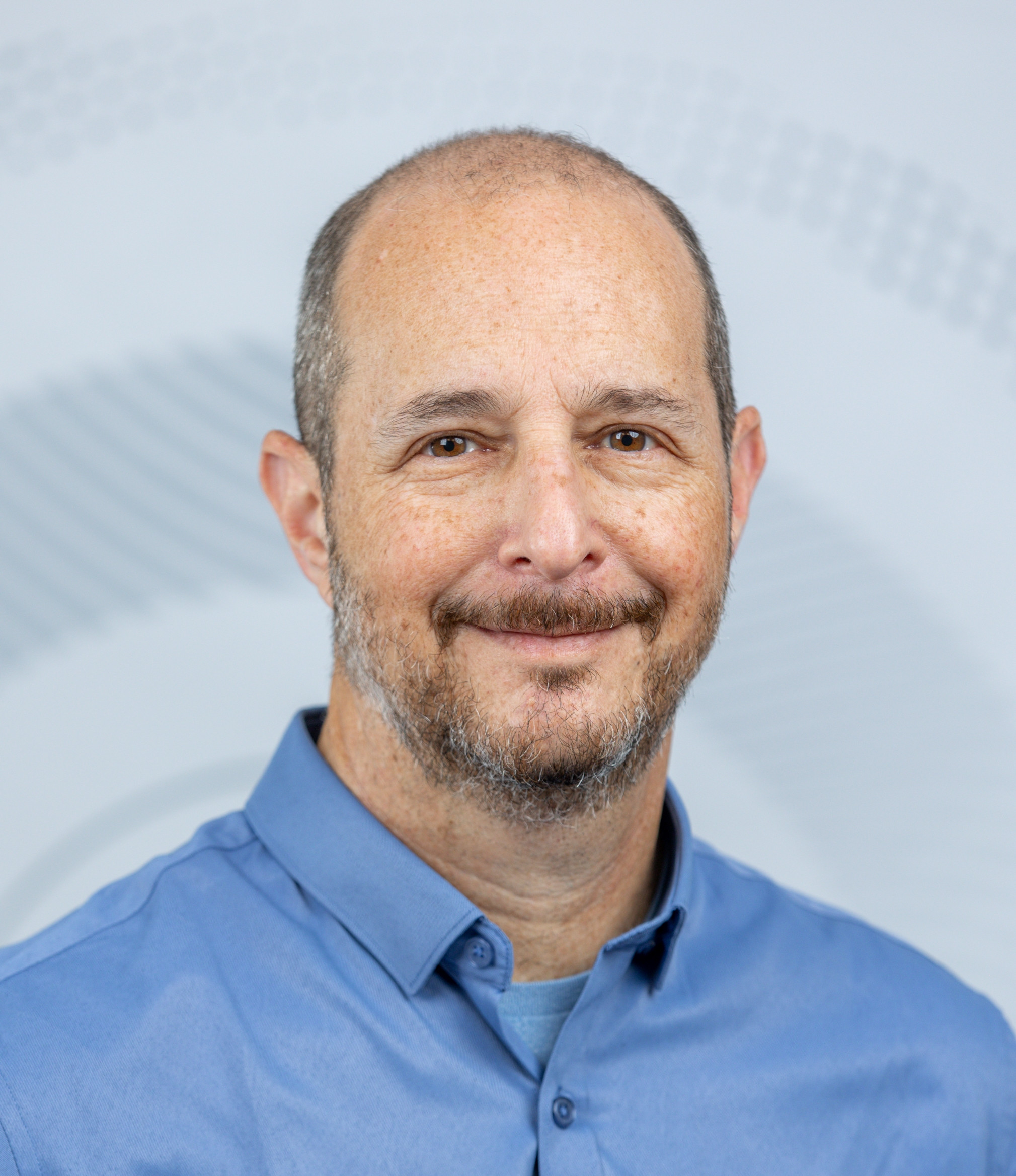 Avi Goldstein | Megbiu